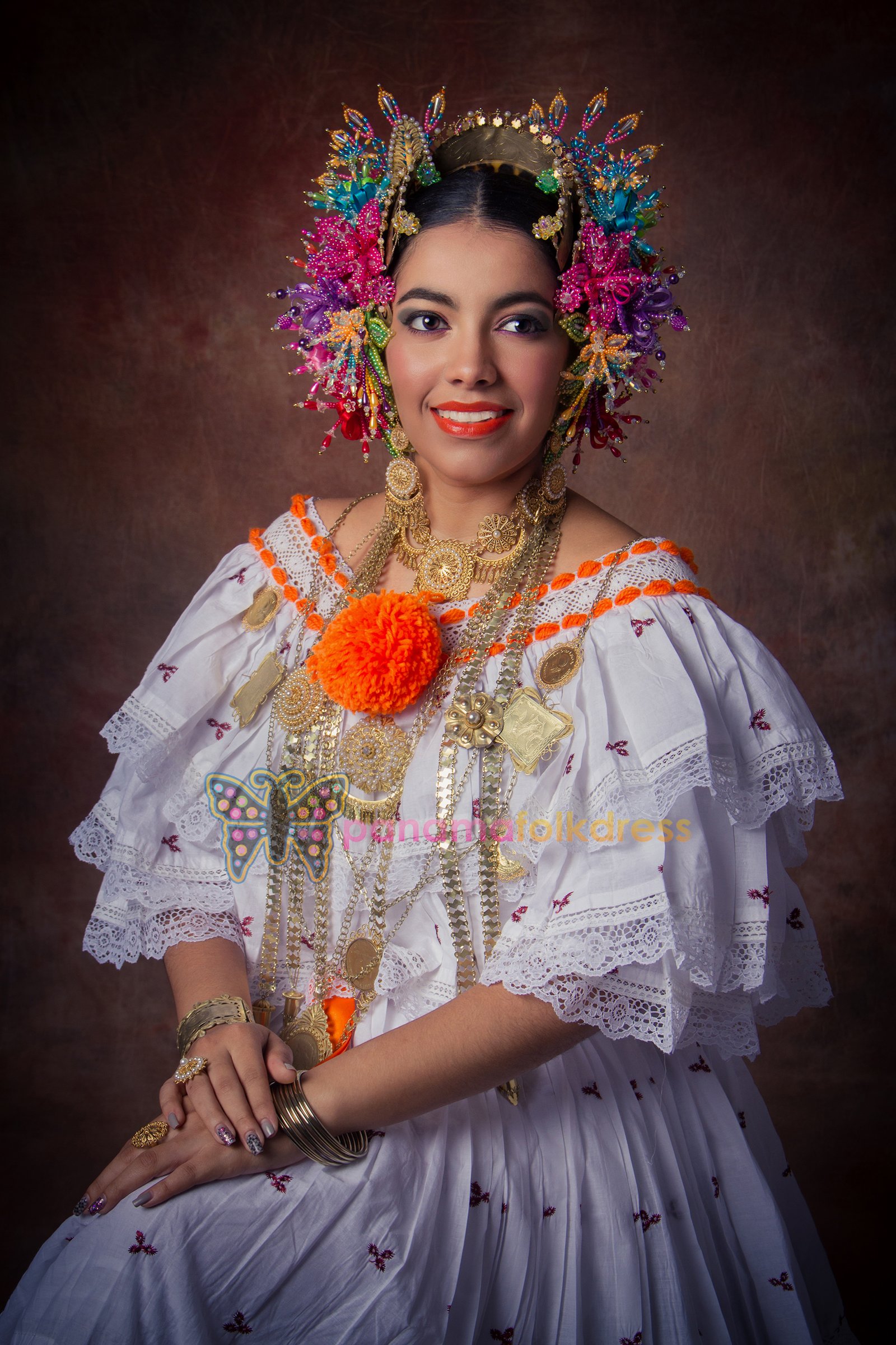 The Pollera - Traditional Dress of Panamanian Women